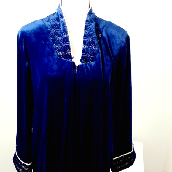 Jasmine Rose Signature | Intimates & Sleepwear | Vintage Jasmine Rose ...